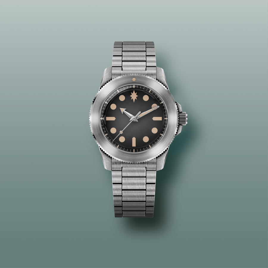 Marinor - Ghost | Scratch-Resistant Steel Dive Watch – Héron Watches Inc.